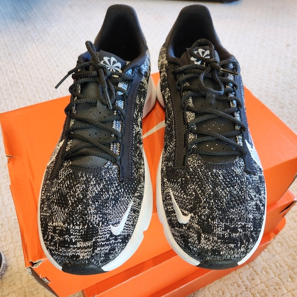 Nike | Shoes | New Nike Move To Zero Crosstrainers 25 | Poshmark